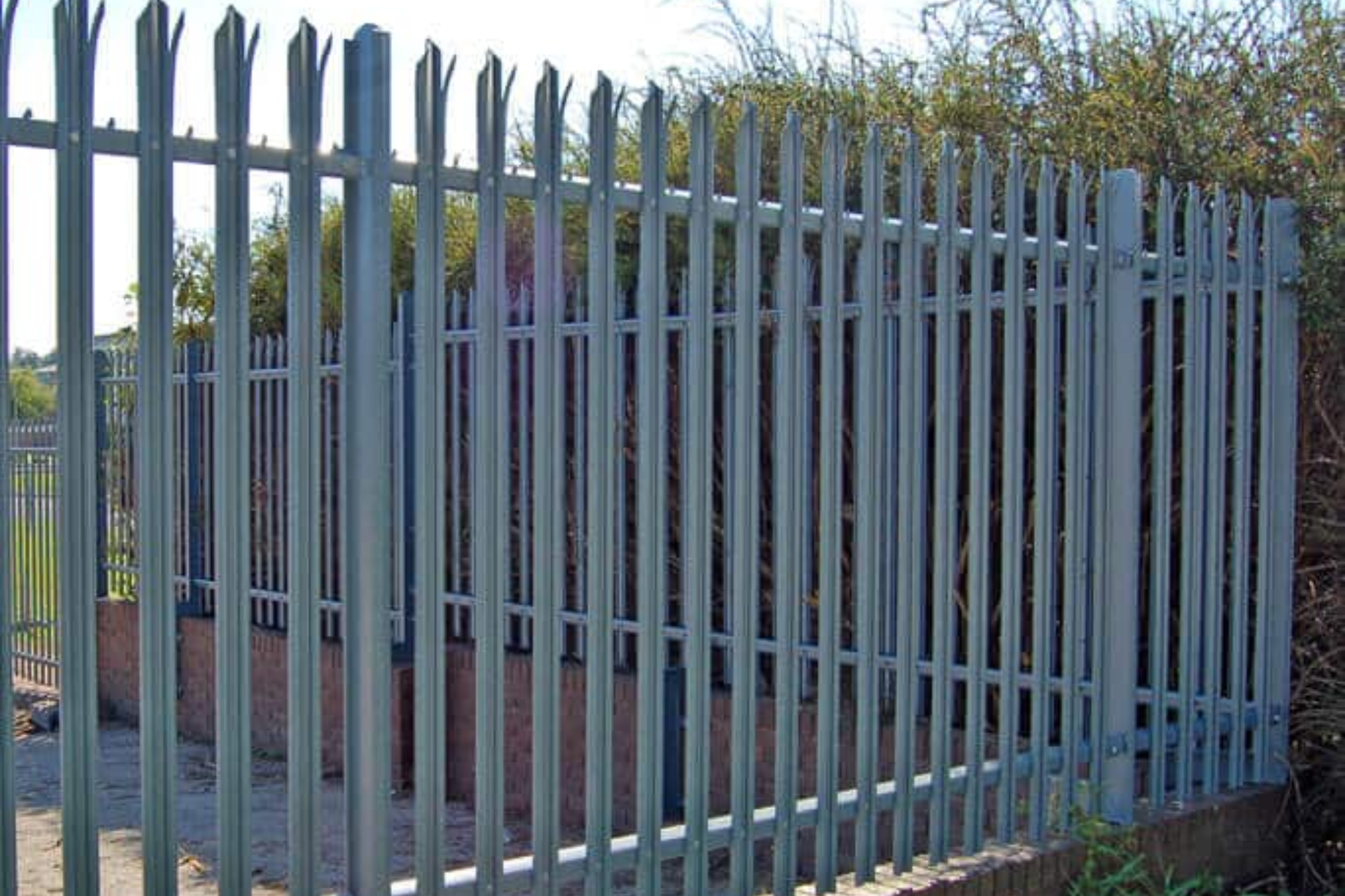 Palisade Fencing | Secure Commercial Solutions - Thomas Fencing