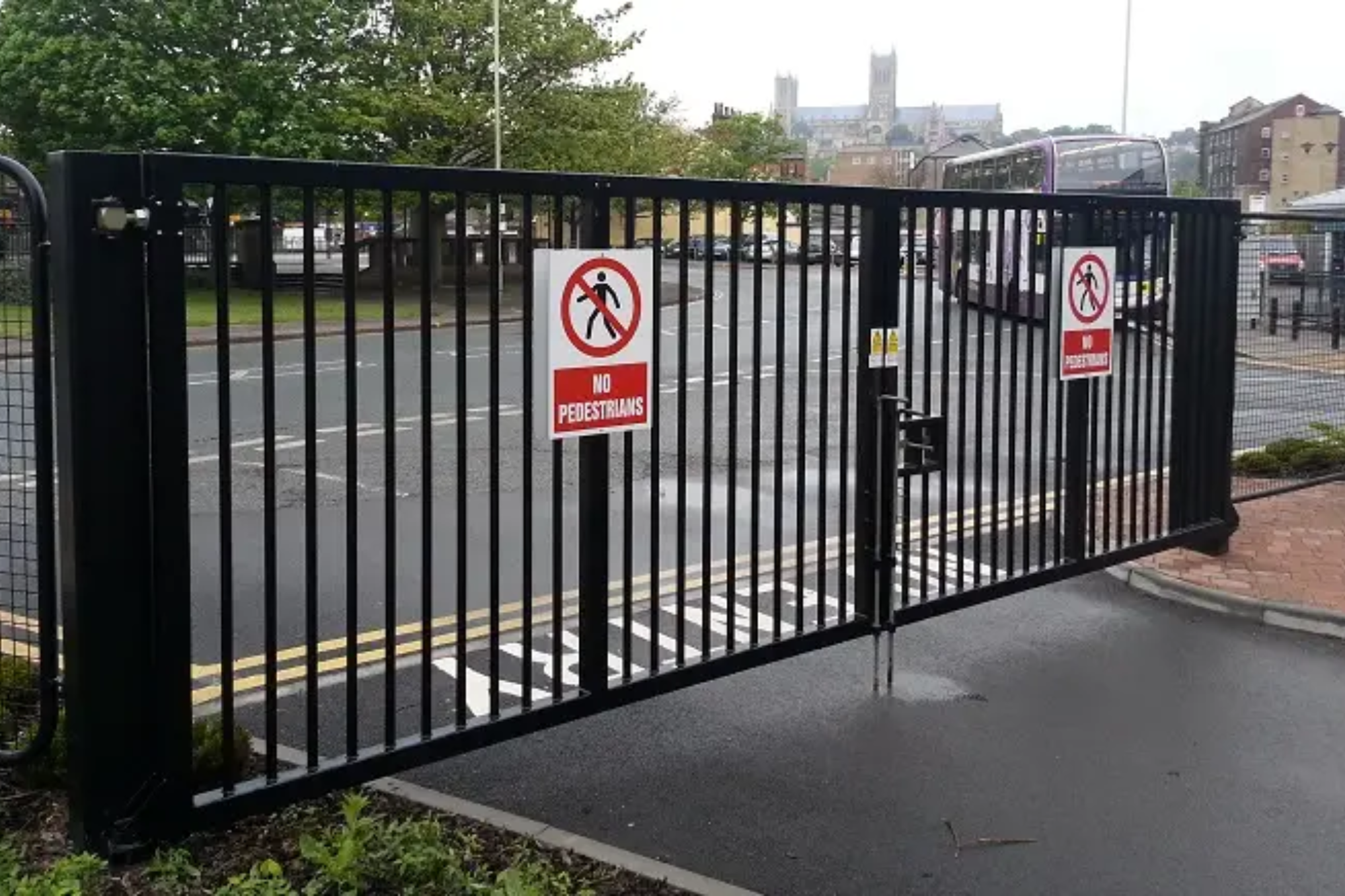 Commercial Gate Installation | Thomas Fencing